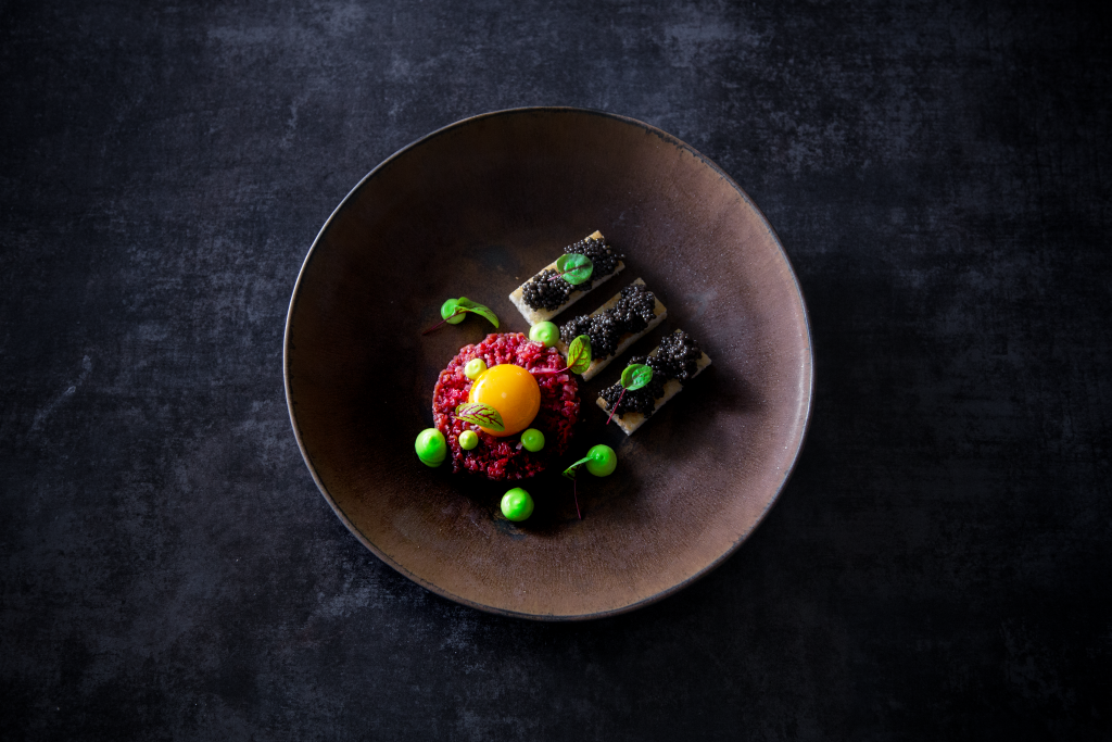 Beef tartare with caviar - Antonius Caviar